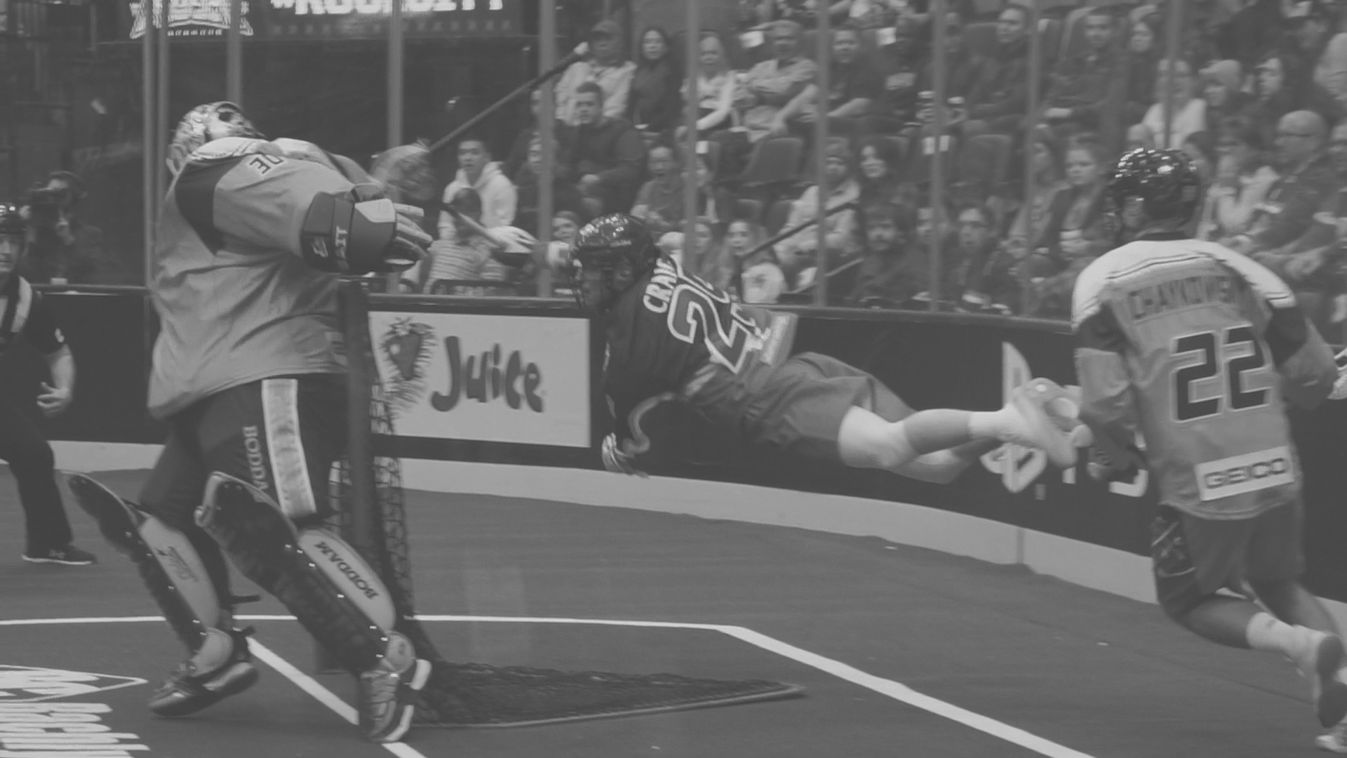 WATCH: Dan Craig He's Back - Toronto Rock