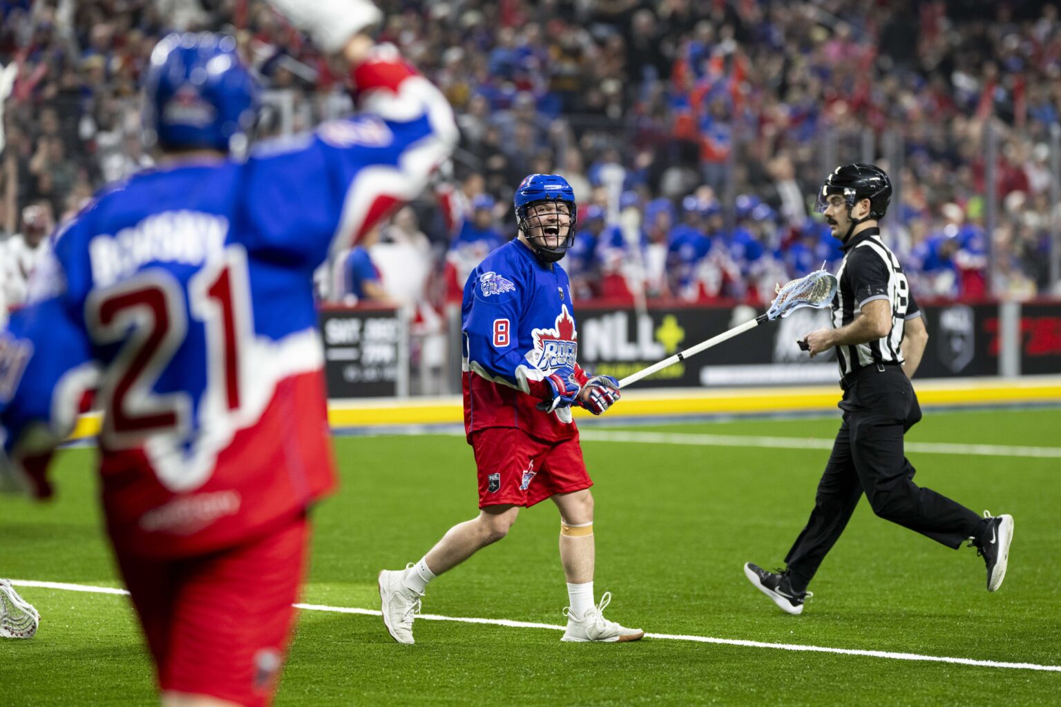 Rock Win Thrilling Home Opener 11-10 - Toronto Rock